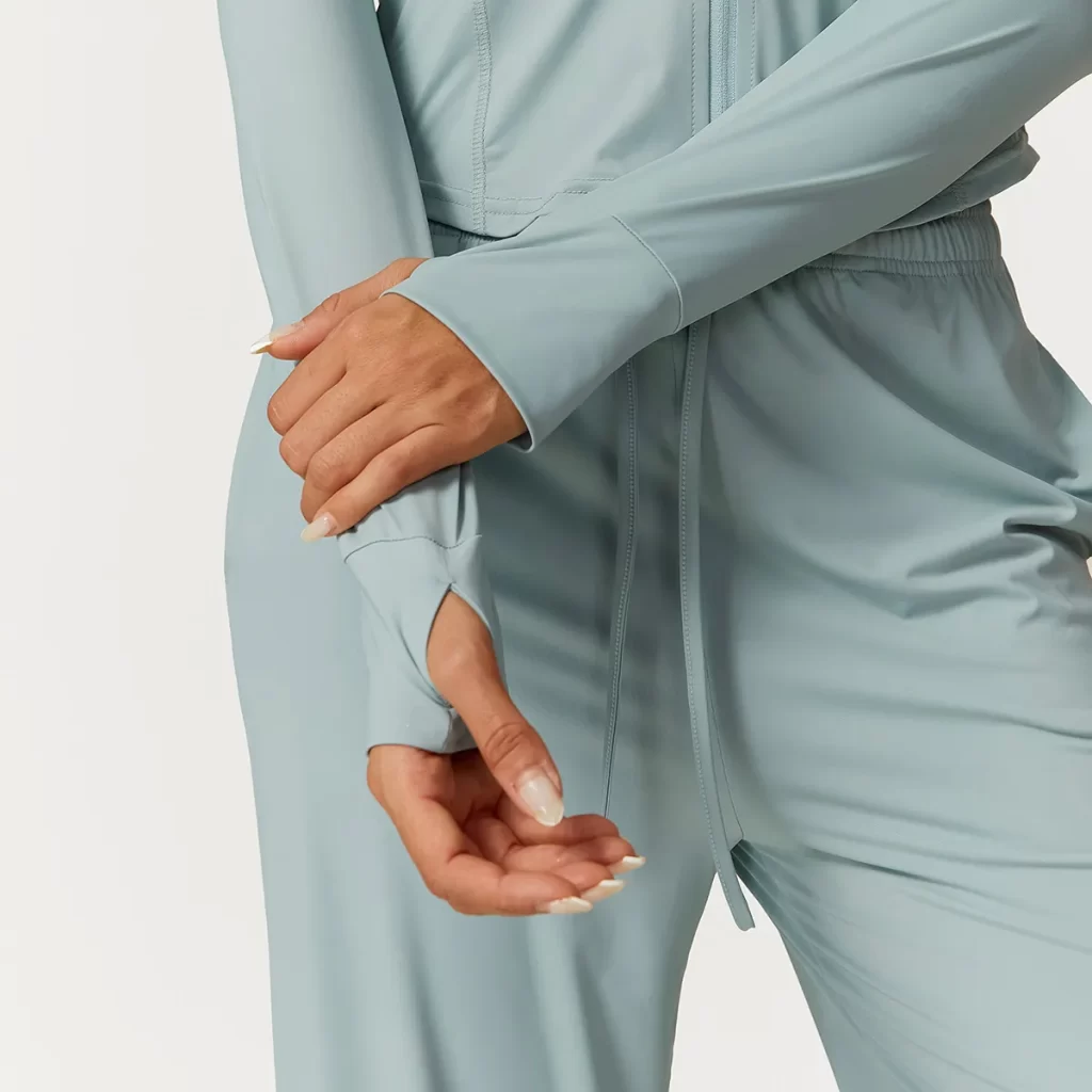 Women's Lightweight Athletic Jacket Slim Fit With Thumb Holes